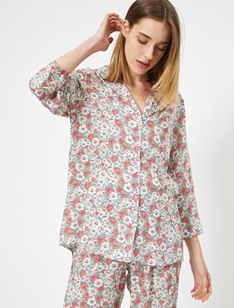 Koton Kadın V Yaka Uzun Kollu Desenli Düğme Detaylı Pijama Üstü