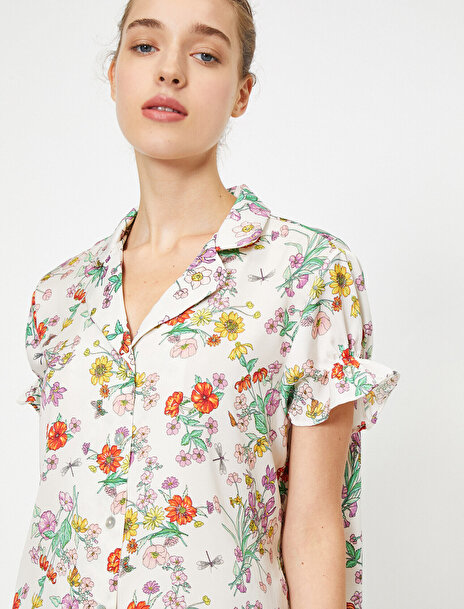 Koton Kadın Çiçek Desenli Fırfır Detaylı Kısa Kollu Pijama Üstü