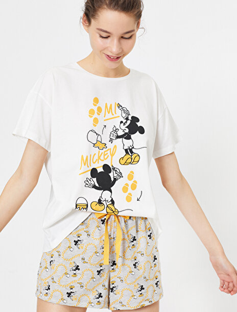 Koton Kadın Mickey Mouse Lisanslı Yazılı Baskılı Pijama Takımı Koton Kadın Mickey Mouse Lisanslı Yazılı Baskılı Pijama Takımı