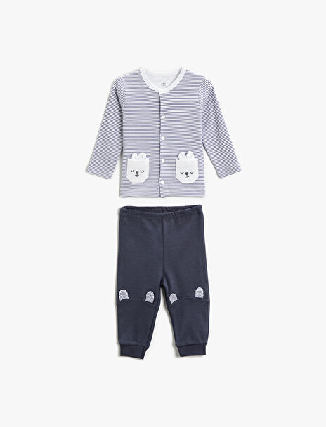 Koton Erkek Çocuk 2 Parçalı Set Üst ve Jogger Eşofman Altı Pamuklu Koton Erkek Çocuk 2 Parçalı Set Üst ve Jogger Eşofman Altı Pamuklu