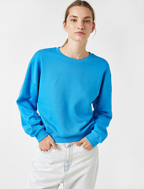 Koton Kadın %100 Pamuk Bisiklet Yaka Uzun Kollu Sweatshirt Koton Kadın %100 Pamuk Bisiklet Yaka Uzun Kollu Sweatshirt
