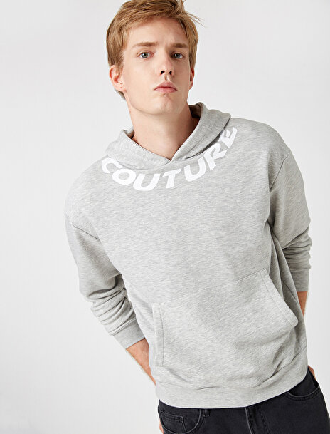 Koton Erkek Kapüşonlu Baskılı Kanguru Cepli Sweatshirt Koton Erkek Kapüşonlu Baskılı Kanguru Cepli Sweatshirt