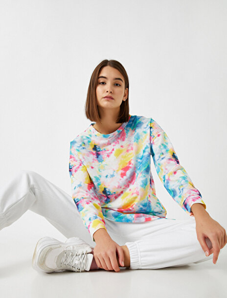 Koton Kadın Bisiklet Yaka Batik Desenli Sweatshirt