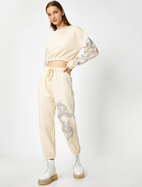 Koton Kadın İşlemeli Jogger Eşofman Altı Koton Kadın İşlemeli Jogger Eşofman Altı