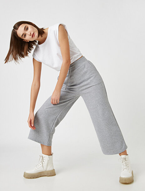 Koton Kadın Bol Paça Kısa Eşofman Altı