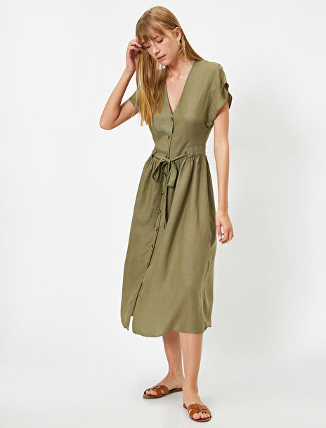 Koton Kadın Kısa Kollu V Yaka Kemerli Önü Düğmeli Midi Elbise