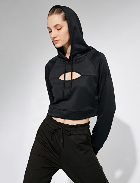 Koton Kadın Kapüşonlu Crop Pencere Detaylı Sweatshirt