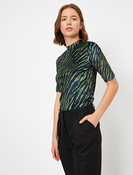 Koton Kadın Kısa Kollu Kollu Zebra Desenli T-Shirt