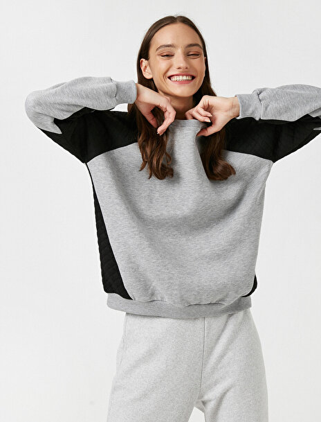 Koton Kadın Bisiklet Yaka Renk Bloklu Sweatshirt