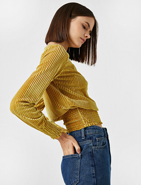 Koton Kadın Bisiklet Yaka Uzun Kollu Kadife Tişört