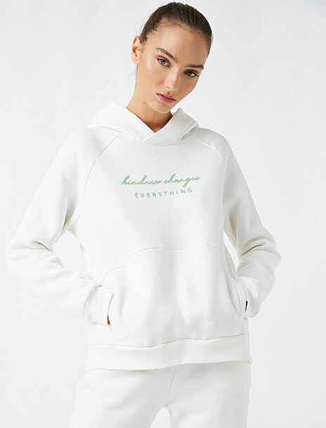 Koton Kadın Respect Life - Yaşama Saygı - Organik Pamuklu Yazılı Baskılı Sweatshirt Koton Kadın Respect Life - Yaşama Saygı - Organik Pamuklu Yazılı Baskılı Sweatshirt