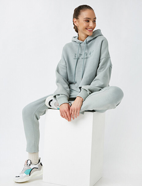 Koton Kadın Organik  Pamuklu Baskili Sweatshirt