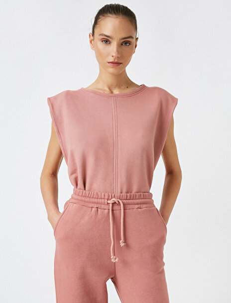 Koton Kadın Organik  Pamuklu Vatkali Kayik Yaka Kolsuz Tisört