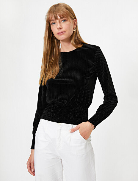 Koton Kadın Kadife Pileli Uzun Kollu Bisiklet Yaka T-Shirt