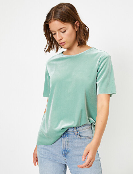 Koton Kadın Kadife Kısa Kollu Bisiklet Yaka T-Shirt