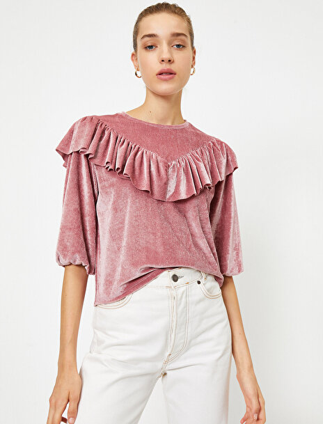 Koton Kadın Bisiklet Yaka Pullu Payetli Kısa Kollu Tişört Koton Kadın Bisiklet Yaka Pullu Payetli Kısa Kollu Tişört