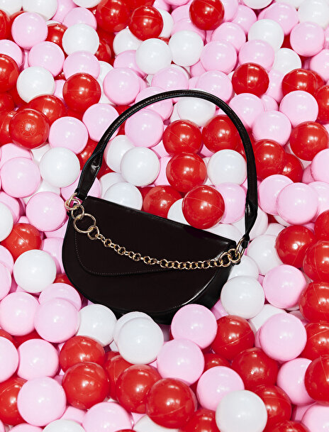 Koton Kadın Zincirli Baget Çanta