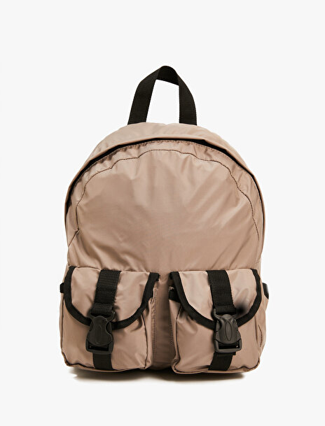 Koton Kadın Fermuarlı Önü Cepli Sırt Çantası