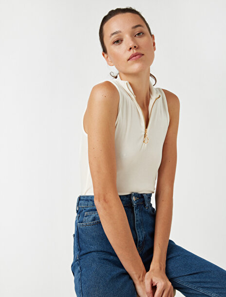 Koton Kadın Dik Yaka Fermuar Detaylı Tanktop Koton Kadın Dik Yaka Fermuar Detaylı Tanktop