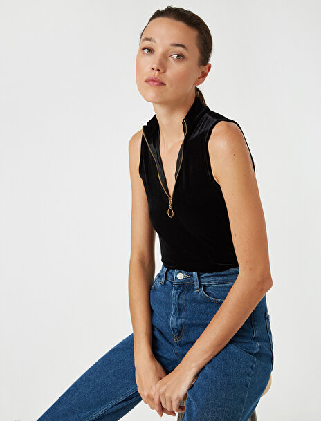 Koton Kadın Dik Yaka Fermuar Detaylı Tanktop Koton Kadın Dik Yaka Fermuar Detaylı Tanktop