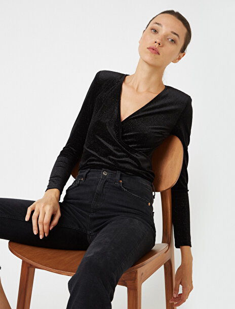 Koton Kadın Uzun Kollu Kadife Wrap Bluz Koton Kadın Uzun Kollu Kadife Wrap Bluz