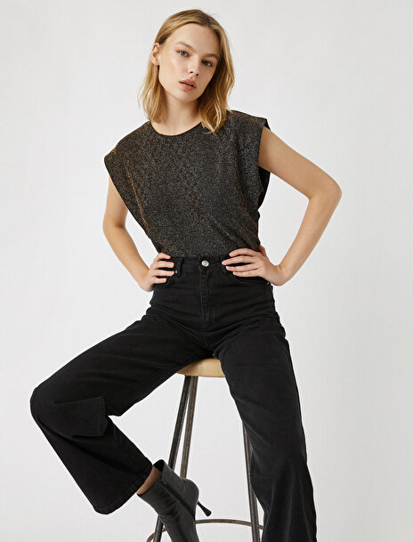 Koton Kadın Vatkalı Kolsuz Bisiklet Yaka Geometrik Desenli Bluz