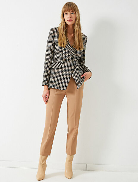 Koton Kadın Yüksek Bel Crop Straight Pantolon Koton Kadın Yüksek Bel Crop Straight Pantolon