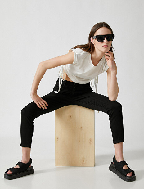 Koton Kadın Yüksek Bel Dar Kesim Dar Paça Kot Pantolon - Carmen Jean