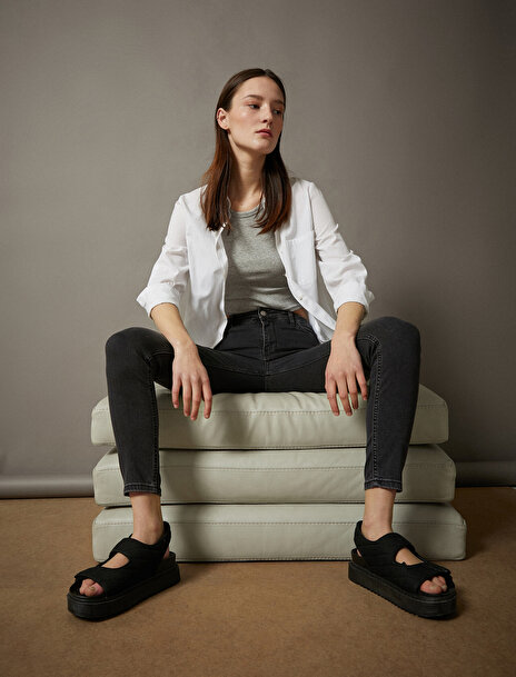 Koton Kadın Normal Bel Toparlayıcı Dar Kesim Dar Paça Kot Pantolon - Push Up Jean Koton Kadın Normal Bel Toparlayıcı Dar Kesim Dar Paça Kot Pantolon - Push Up Jean