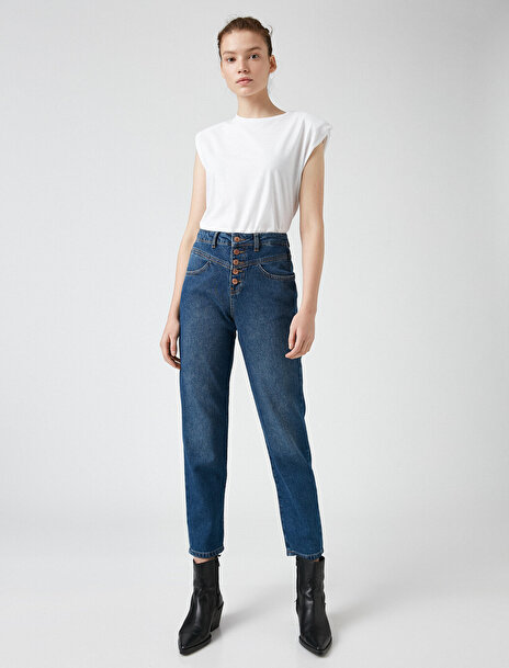 Koton Kadın Mom Jean - Normal Bel Dar Kesim Dar Paça Pantolon