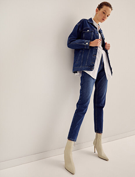 Koton Kadın Mom Jean - Normal Bel Dar Kesim Dar Paça Pantolon