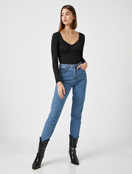 Koton Kadın Mom Jean - Yüksek Bel Rahat Kesim Dar Paça Pantolon