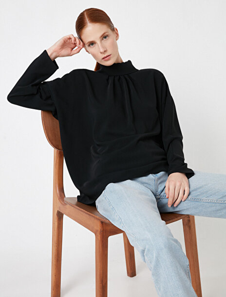 Koton Kadın Balıkçı Yaka Vatkalı Uzun Kollu Bluz