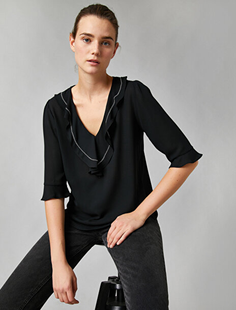 Koton Kadın 3/4 Kol V Yaka Volanlı Bluz