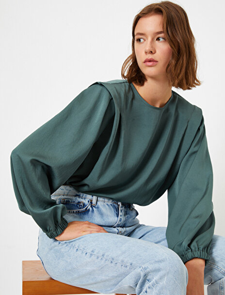 Koton Kadın Vatkalı Bisiklet Yaka Uzun Kollu Bluz