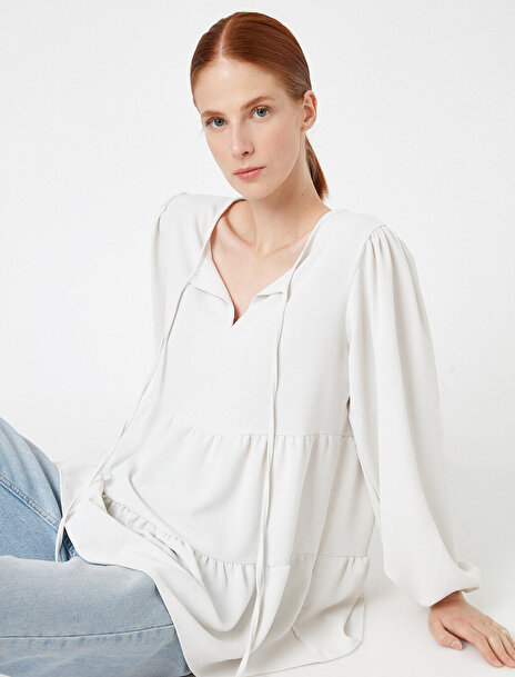 Koton Kadın Uzun Kollu Yakası Bağlamalı Bluz