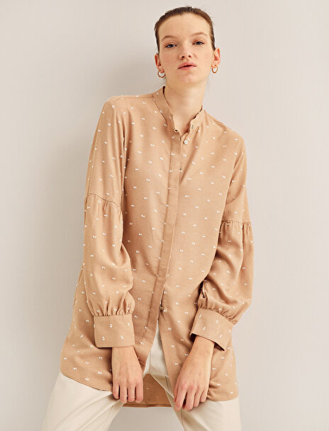 Koton Kadın Mandarin Yaka Uzun Kollu Puantiyeli Tunik Koton Kadın Mandarin Yaka Uzun Kollu Puantiyeli Tunik