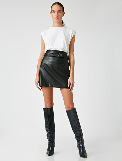 Koton Kadın Suni Deri Kemerli Mini Etek