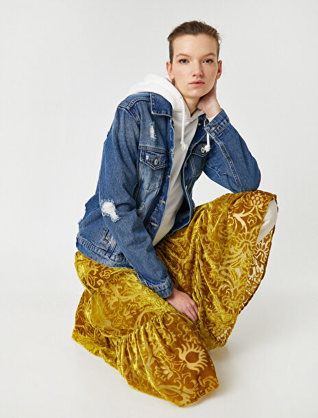 Koton Kadın Skirtly Yours Styled by Melis Ağazat - Tül Detaylı Desenli Kadife Etek Koton Kadın Skirtly Yours Styled by Melis Ağazat - Tül Detaylı Desenli Kadife Etek