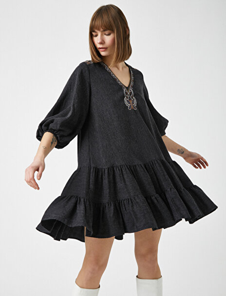 Koton Kadın El Emeği İşlemeli 3/4 Kol Kısa Elbise