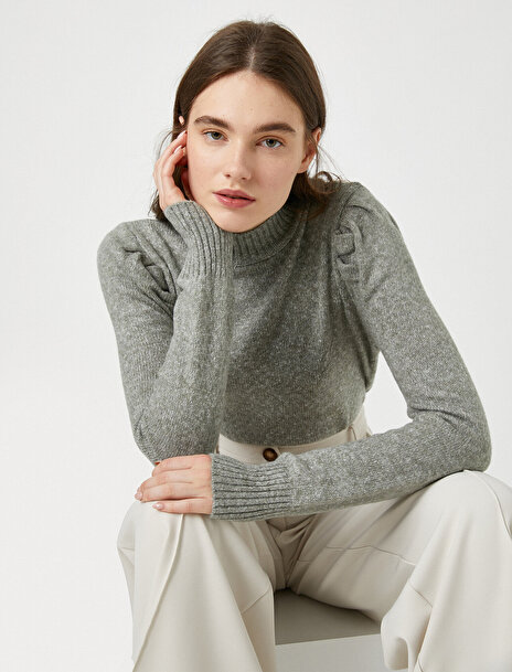 Koton Kadın Bisiklet Yaka Balon Kol Triko Kazak