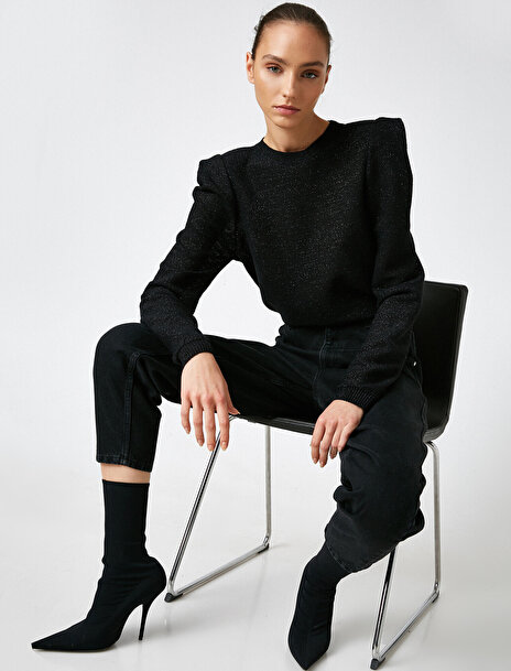 Koton Kadın Arzu Sabancı for Koton Bisiklet Yaka Vatkalı Kazak