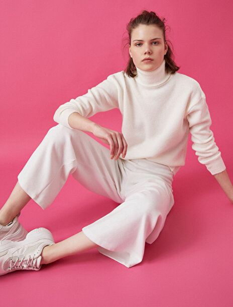 Koton Kadın Balıkçı Yaka Oversize Triko Kazak