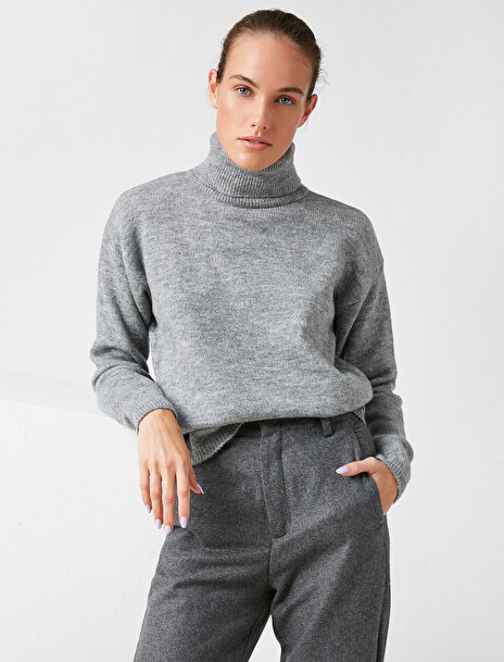 Koton Kadın Balıkçı Yaka Oversize Triko Kazak