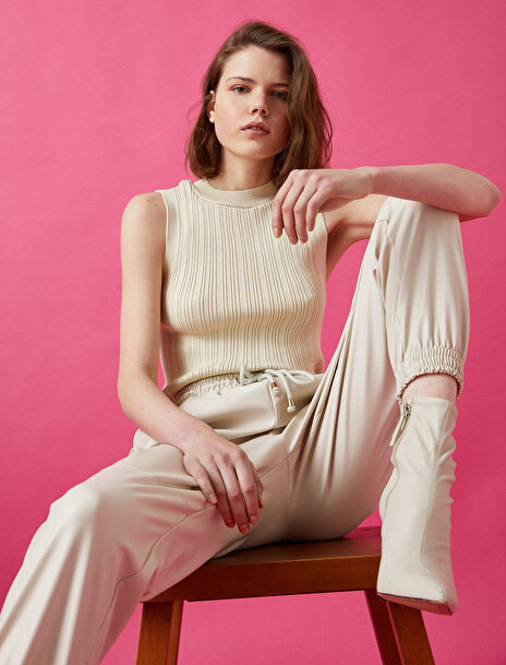 Koton Kadın Bisiklet Yaka Kolsuz Triko Kazak