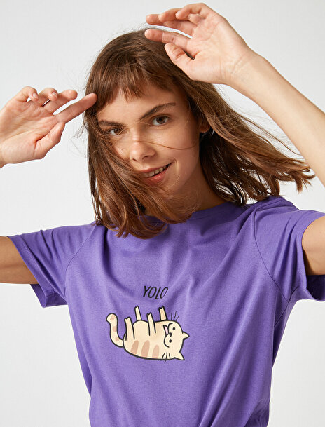 Koton Kadın  %100 Pamuk Bisiklet Yaka Yazılı Baskılı Tişört