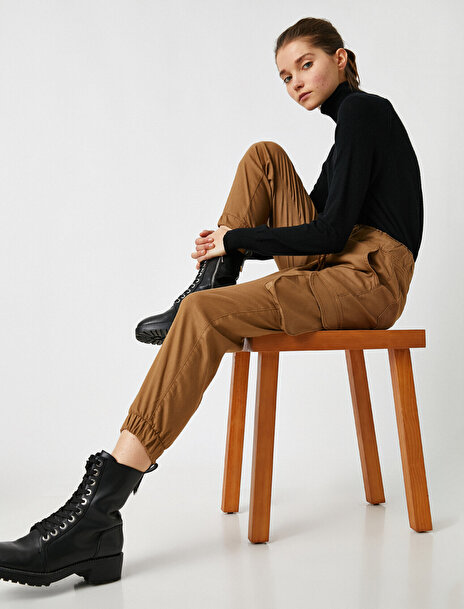 Koton Kadın Normal Bel Yan Cepli Pantolon