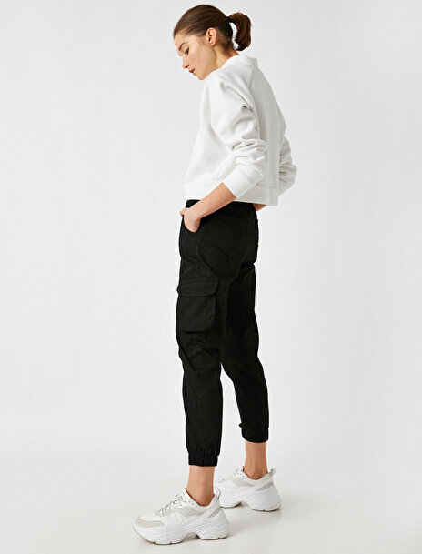 Koton Kadın Normal Bel Yan Cepli Pantolon