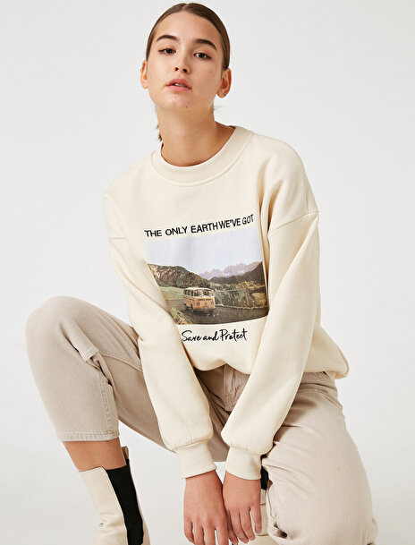 Koton Ole Genç Kız Organik Pamuklu Bisiklet Yaka Baskili Sweatshirt