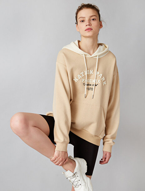 Koton Kadın Kapüşonlu Yazılı Baskılı Sweatshirt